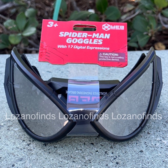 Marvel | Accessories | Disney Avengers Campus Light Up Spiderman ...